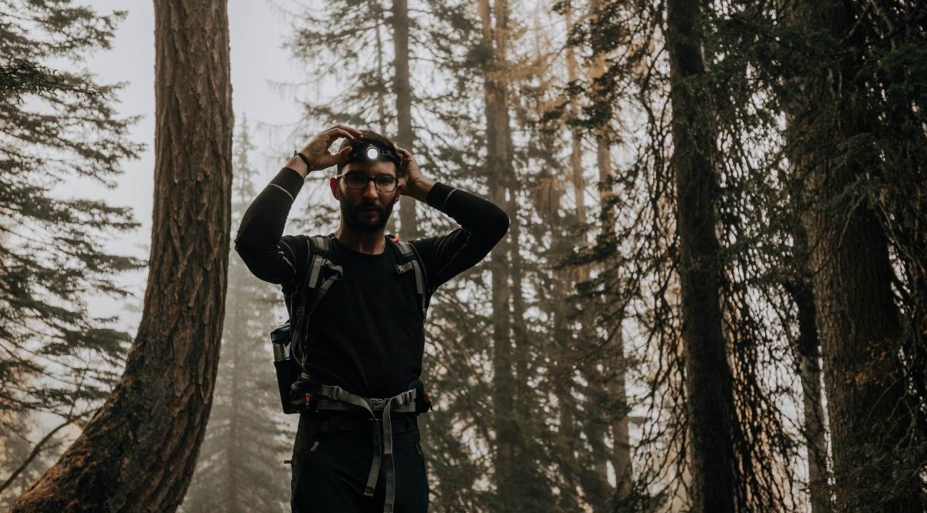 Hiking Essentials Checklist | What to Bring on Hiking?